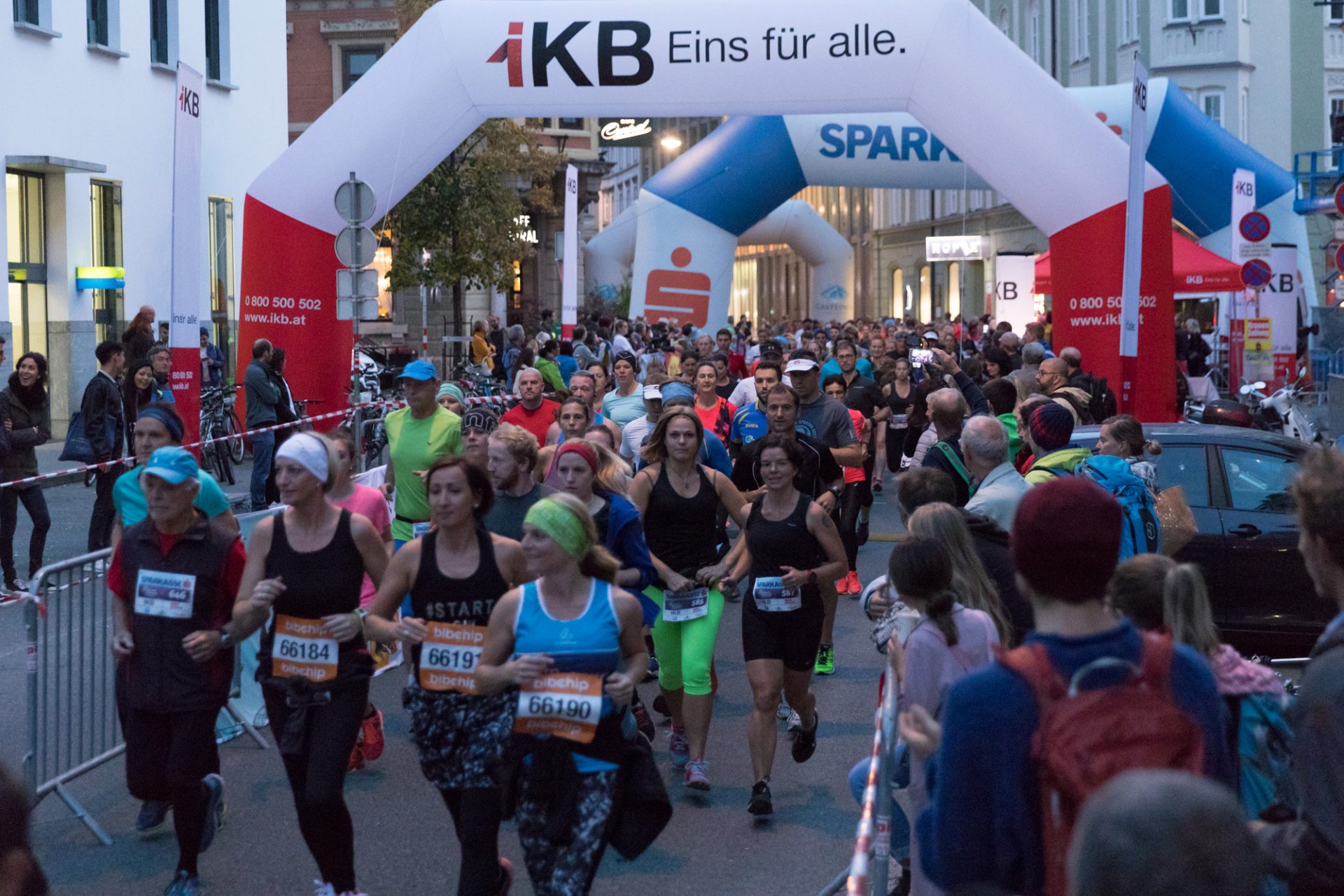 Nightrun_IBK_2017_(c)Webhofer_0192, Innsbruck Läuft