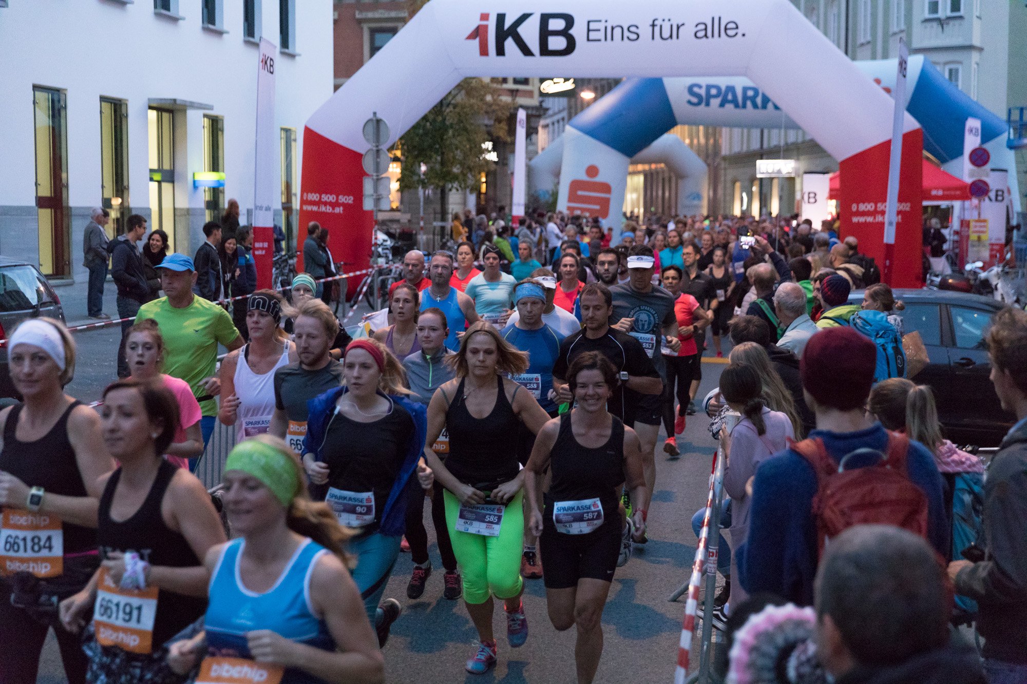 Nightrun_IBK_2017_(c)Webhofer_0193, Innsbruck Läuft